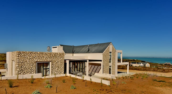 2 Bedroom Superior Villa Apartments (Ground-floor) - Langebaan