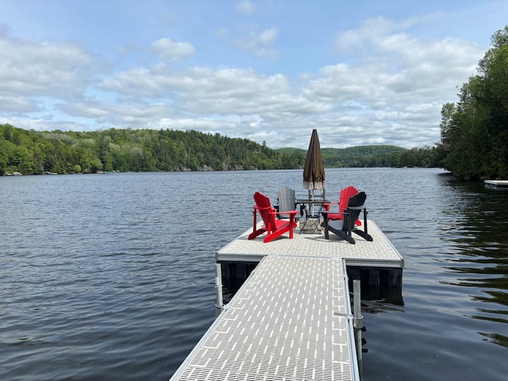 Waterfront Cottage - Relaxation At Its Best! - Val-des-Monts