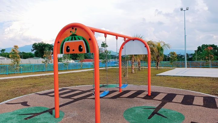 Entire Fun Villa 3r2br:0deposit+3bed+parking+cook - Serendah