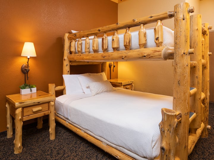 Family Bunk Suite | Largest Pool In The Market - Wisconsin