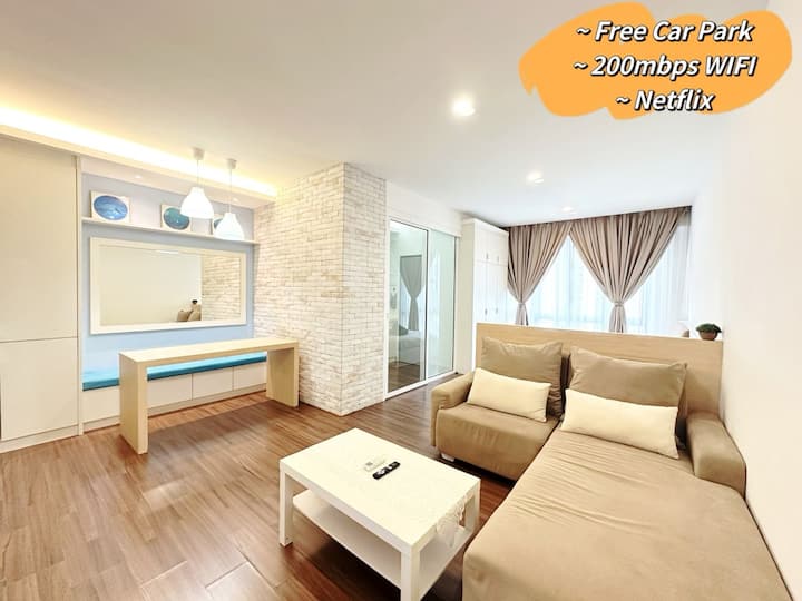 Silksky2: Freecarpark,200mbps Wifi, Netflix - Cheras