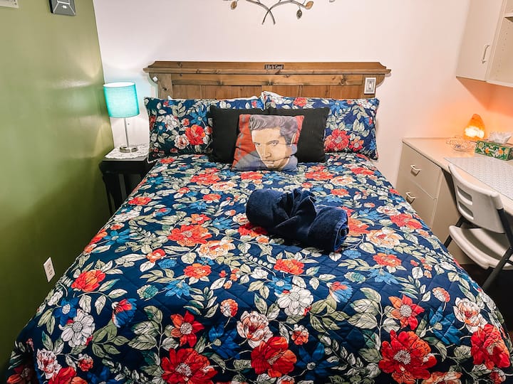Little Touch Of The Country! Perfect For 2 People! - Mesa