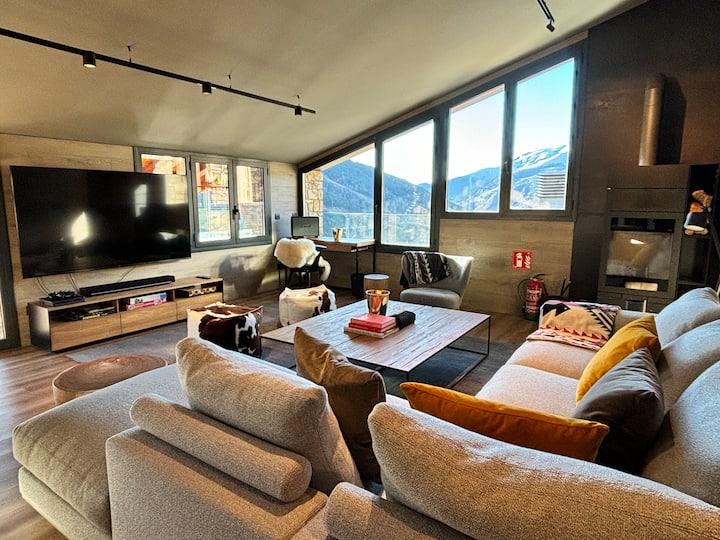 Luxury Summit Penthouse 4br Residence - Andora