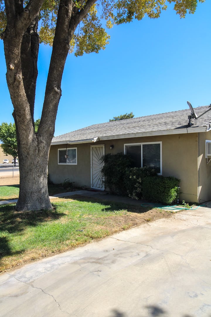 Lux: Fun By Lake, River &Trails - Lake Isabella, CA