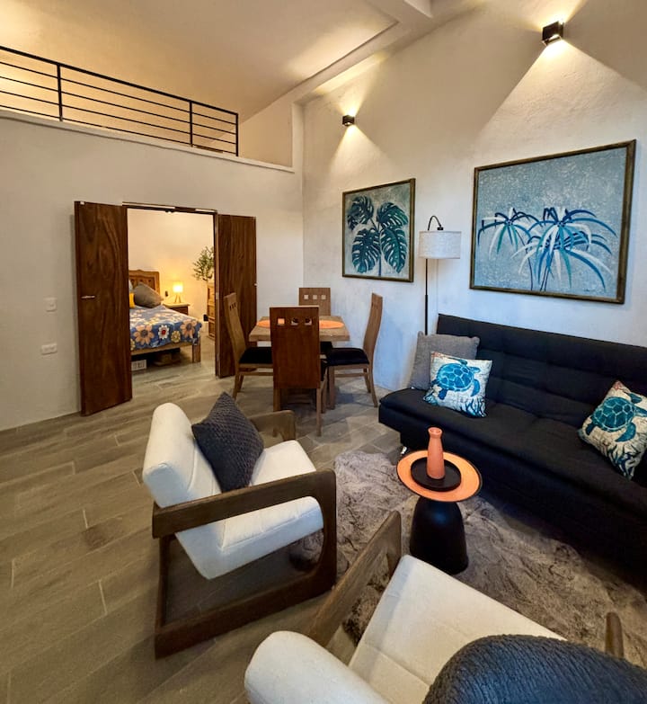 Newly Renovated 1 Bedroom, Sleeps 2-4, Unit A - Puerto Vallarta