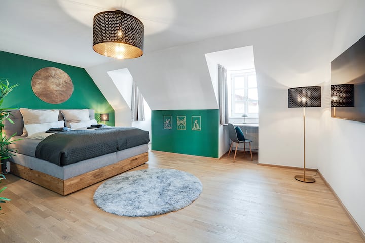 Jakominiplatz View Suite | 2br | Hero Homes Graz - Graz
