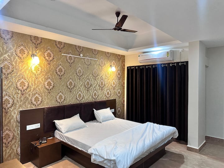 Standard Room - Sanchi