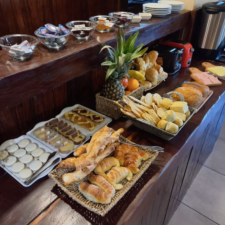 Habitación Con Desayuno Host. Puerto S. Julián 05 - El Calafate