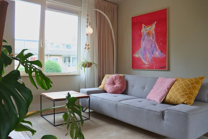 Casa Galia - Pink Apartment | Free Parking | Bikes - Nijmegen