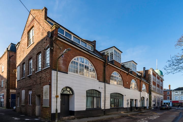 Contractors/relocate/city Center - Tonbridge