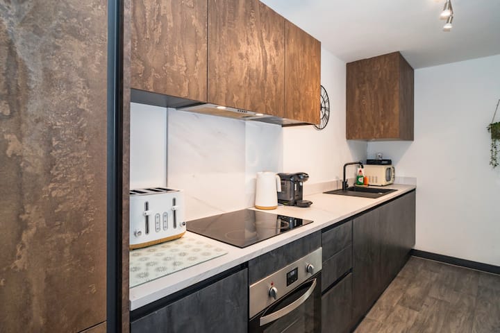 Contractors/relocate/city Center - Tonbridge