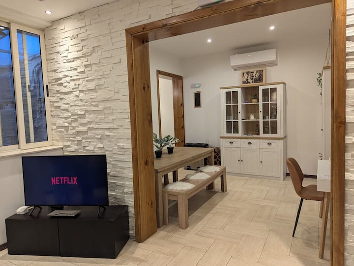 Spacious 3bdr Apartment In Sliema Near Promenade - La Valetta