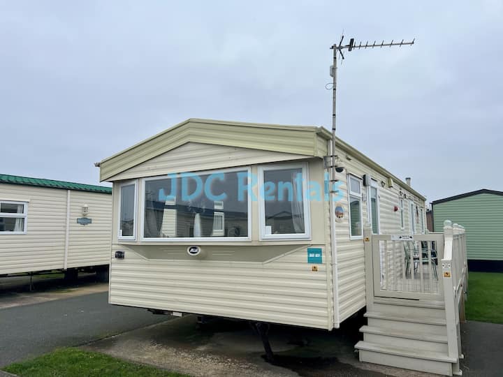 Beautiful 3 Bed 1 Bath 8 Berth - 67 - Towyn