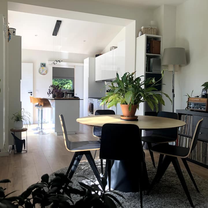 Home Sweet Home - Lila