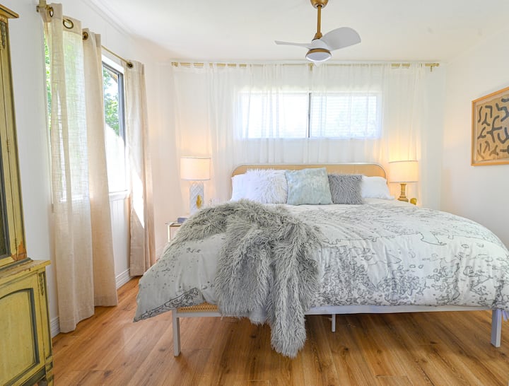 Bright, Modern Retreat, Near Trails, Downtown Flag - Northern Arizona University, Flagstaff