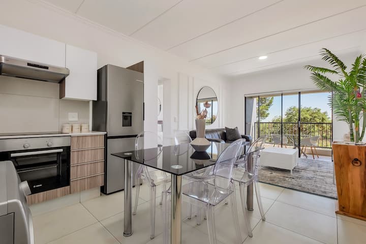 Urban Oasis | Modern Unit 269 | Power Backup - Sandton