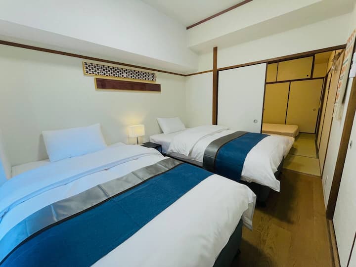 难波西3-2-5两居室「步行可到京瓷巨蛋，樱川站步行2分钟，心斎橋・難波步行圈」周边繁华地段，中文可 - Osaka