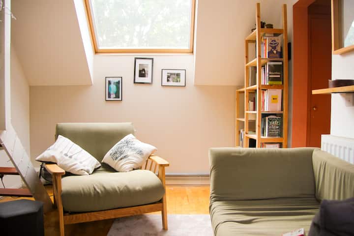 Your Quiet Home By The River - 