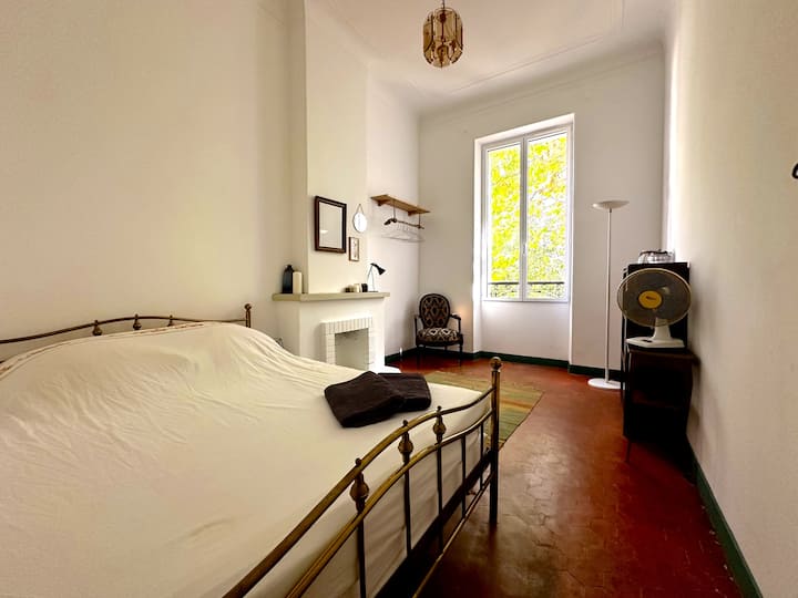 Chambre Privée Dans Appart 190m2 + Jardin - Marsiglia