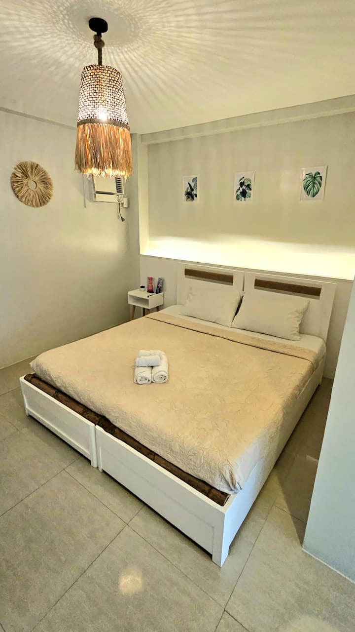 Serviced Apartment At Station 2 Near D'mall - Malay