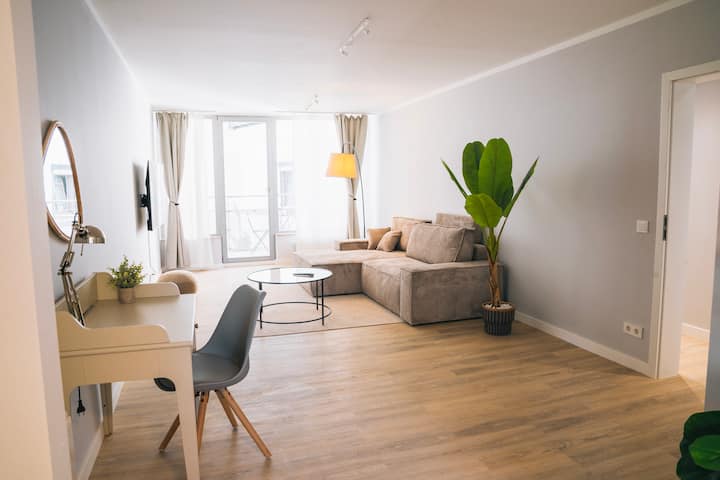 Rr | New | Beautiful Apartment 80m² | Lift | Wifi - Halle (Saale)