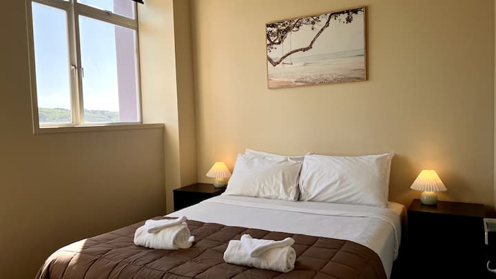Two Bedroom Apartment In Porirua City Center - Porirua