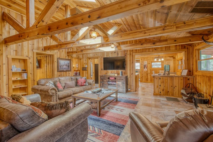 “Baby Bear” | Hot Tub | Fenced Yard | Upper Canyon - Ruidoso, NM