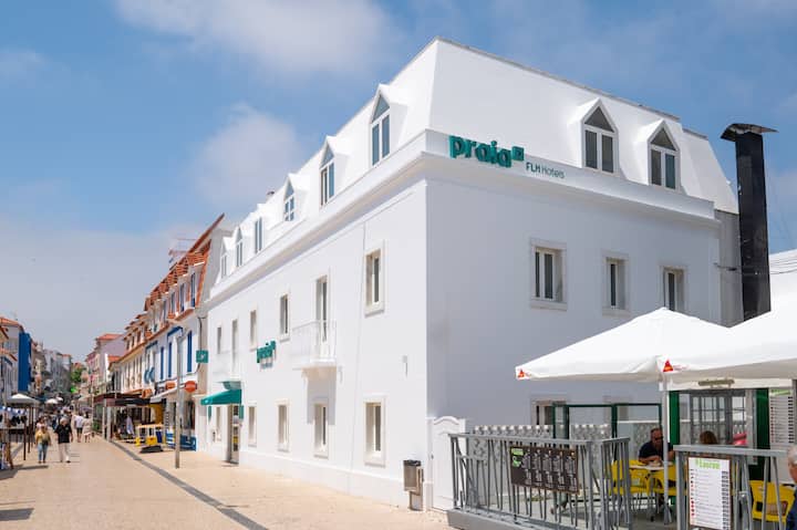 Double Room W/pateo - Ericeira