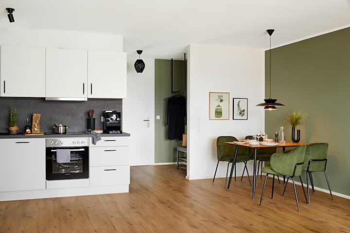 Matt | Comfortable 1-bed Apartment With Balcony - Villingen-Schwenningen