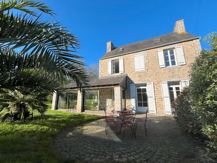 Maison 4 Chambres, Grand Jardin, Proche Mer - Roscoff