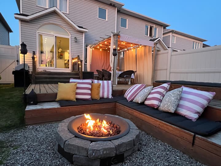 Luxe With Fire Pit: 2 Min To Canadian Tire Center - Kanata