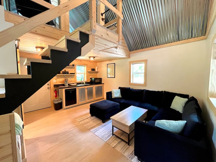 Clean, Cozy, Close To Caves! - Hocking County, OH