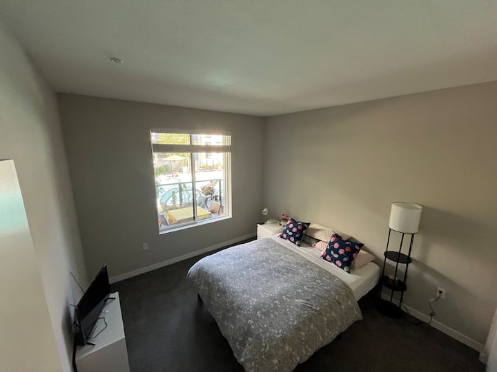 2 Bedroom Apartment Near Levi Stadium & Caltrain - San Jose, CA