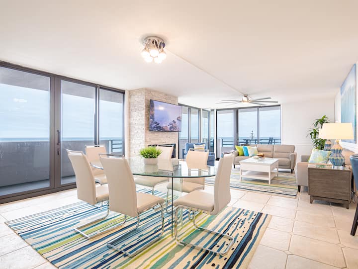 Beachfront Paradise With Stunning Views! - Daytona Beach, FL