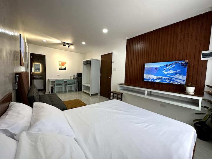 Brand-new Studio Unit: Clean And Comfy In Lipa - Lipa