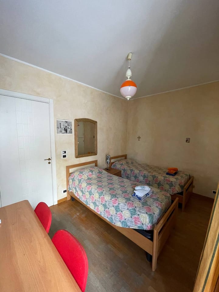 B&b Anna-camera 2, Doppia Con Bagno Privato - Ginosa