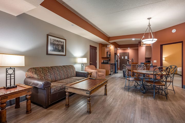 3 Bedroom @Chula Vista + Waterpark Passes! - Wisconsin Dells, WI