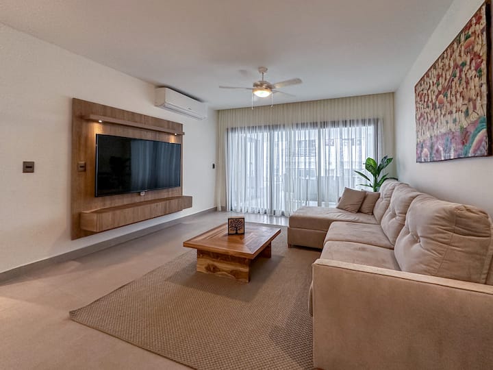 Private Pool, 2 Br W/king Beds, 1 Min To Beach - Punta Cana