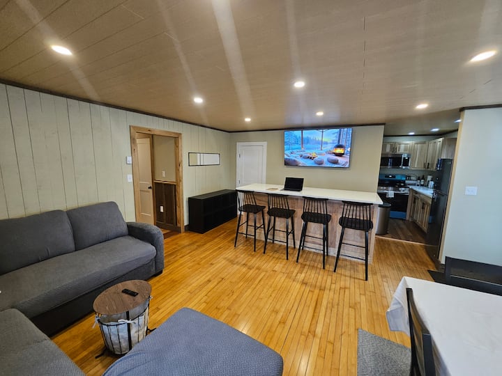 Lake Placid Village Suites- Apt 2 - Lake Placid, NY