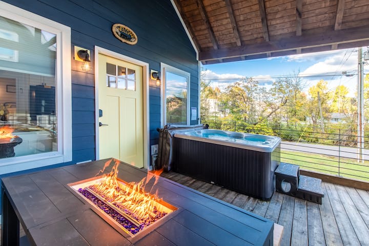 Feel The Vibes - Hottub & Fire Pit Near The Island - Pigeon Forge, TN