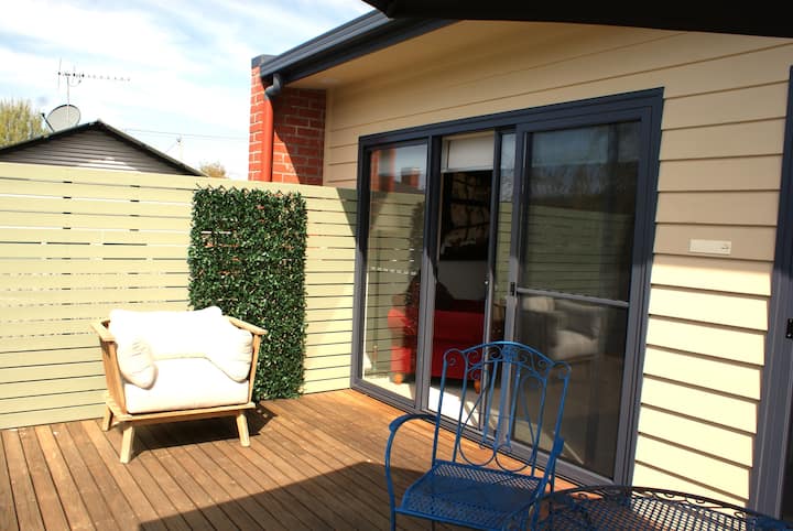 Tranquil Hideaway - Hobart