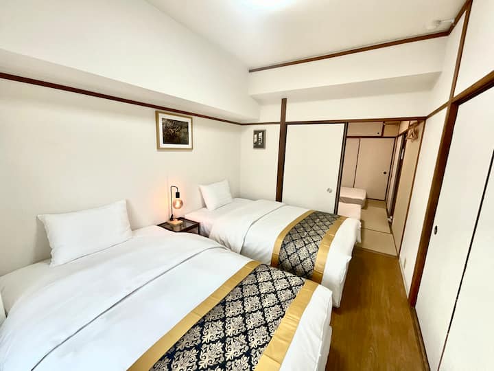 难波西4-5两居室「樱川站步行2分钟，一线直达京瓷巨蛋，心斎橋・難波步行圈！」周边繁华地段，中文可 - Osaka, Japan