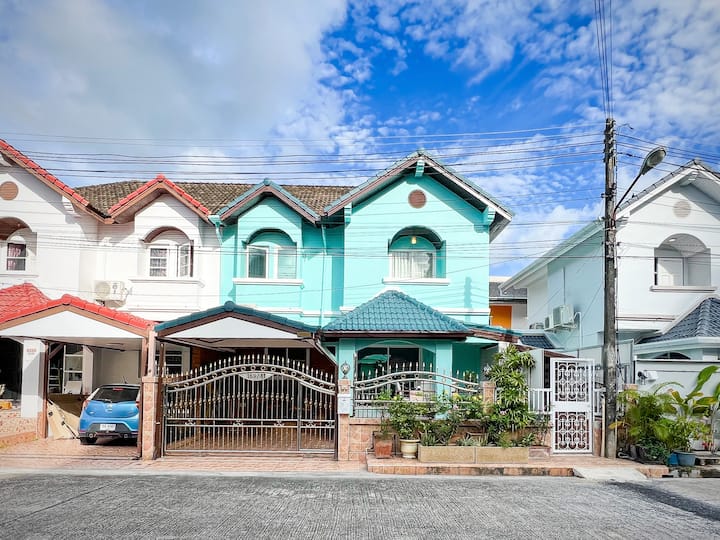 4-bedroom House 500m From Bangla Walking Street - 빠똥