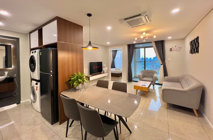 Great City View~elegant 2bedroom #Pool+gym+netflix - Tan Son Nhat Airport (SGN)