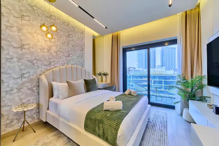 Bright Studio In Azizi Riviera | Perfect Getaway - Dubai