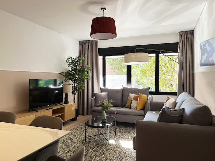 Chm - Doble Espacio Con Lavadora/secadora Privada - Alcobendas