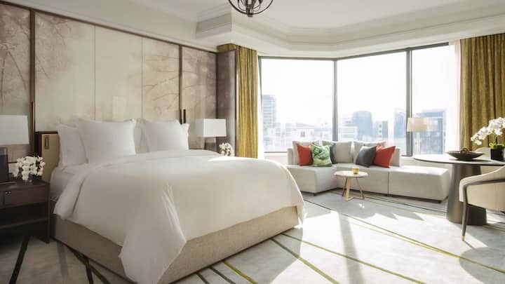 Four Seasons Orchard  Royal 1br Ste  + Breakfast - Newton