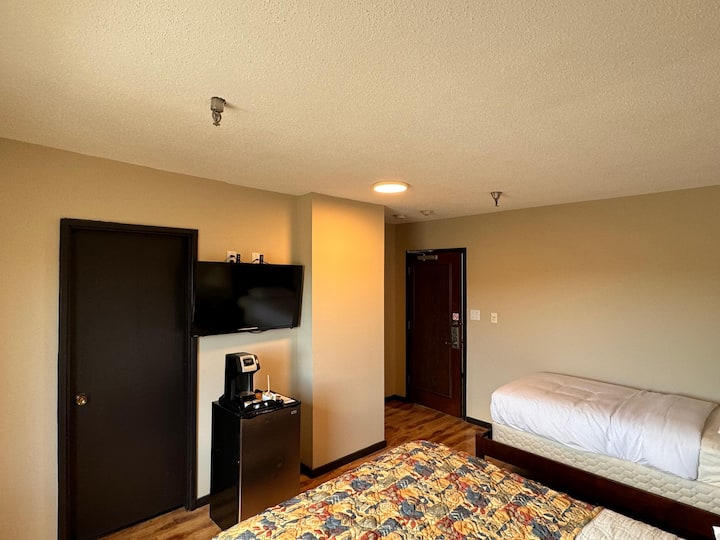 Family Suite: King Hotel - Oliver