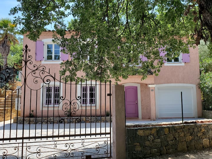 Villa 6 Ch ,20 Per, Piscine Chau - Lorgues