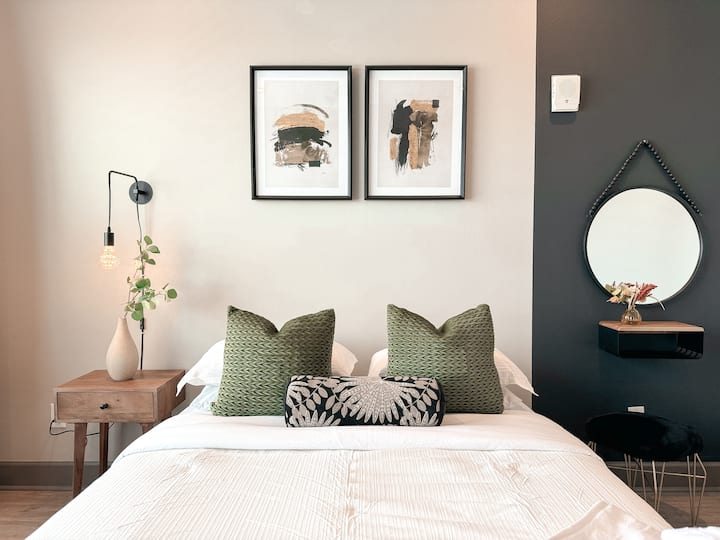 The Nichols Getaway | Fort Worth | Sameday Booking - North Side - Fort Worth